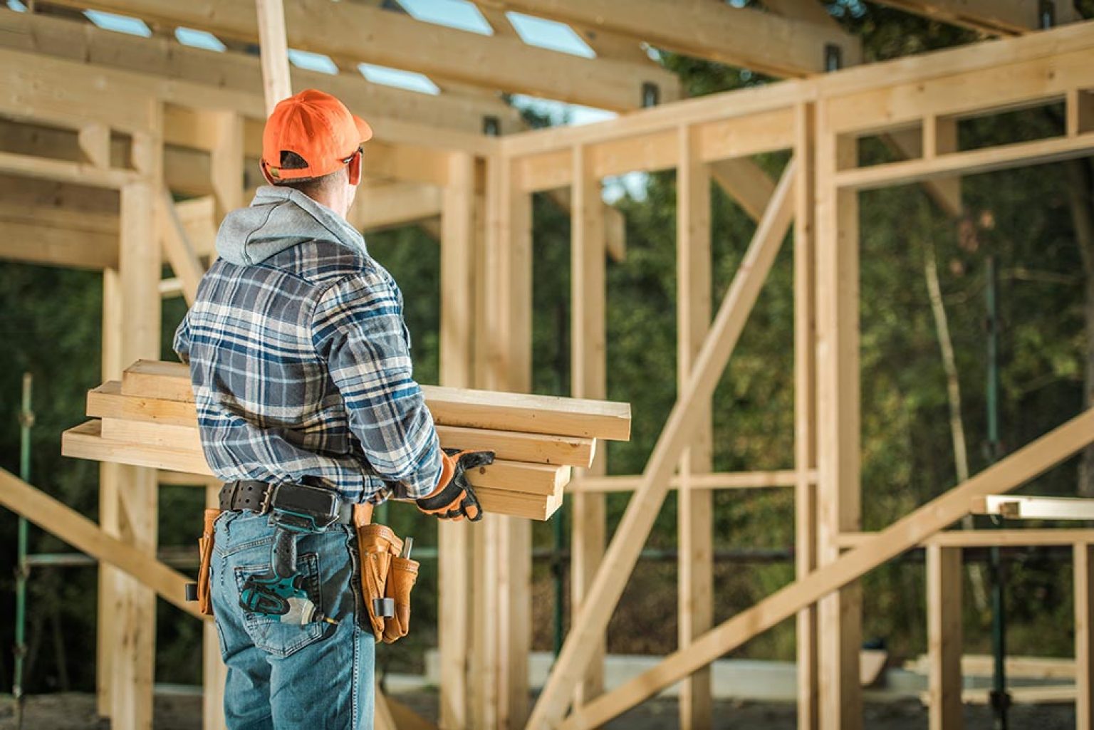 Les indispensables outils d'un charpentier : découvrez notre sélection ...