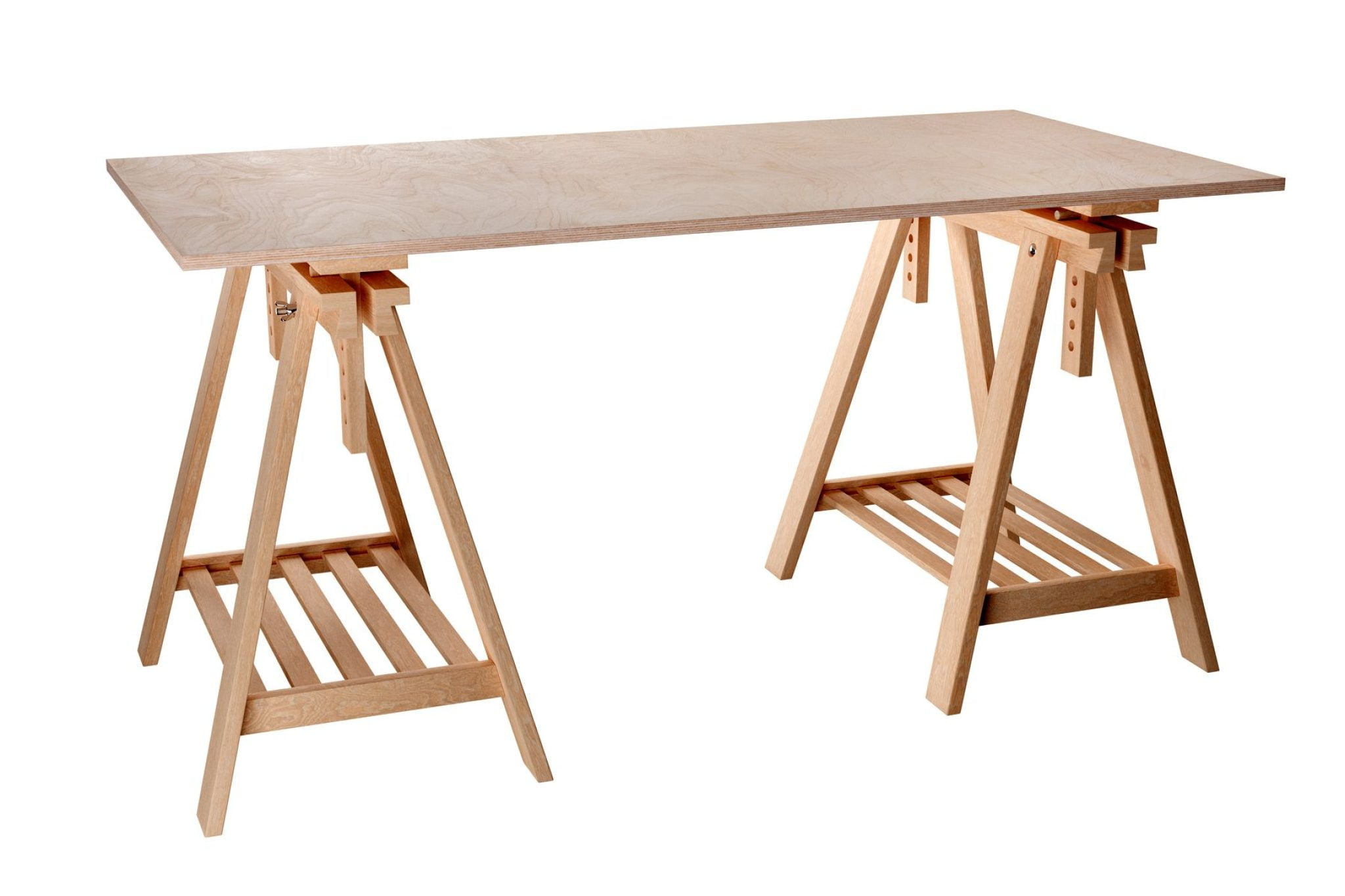 Tréteaux bois vs tréteaux métal : comparatif des avantages et inconvénients