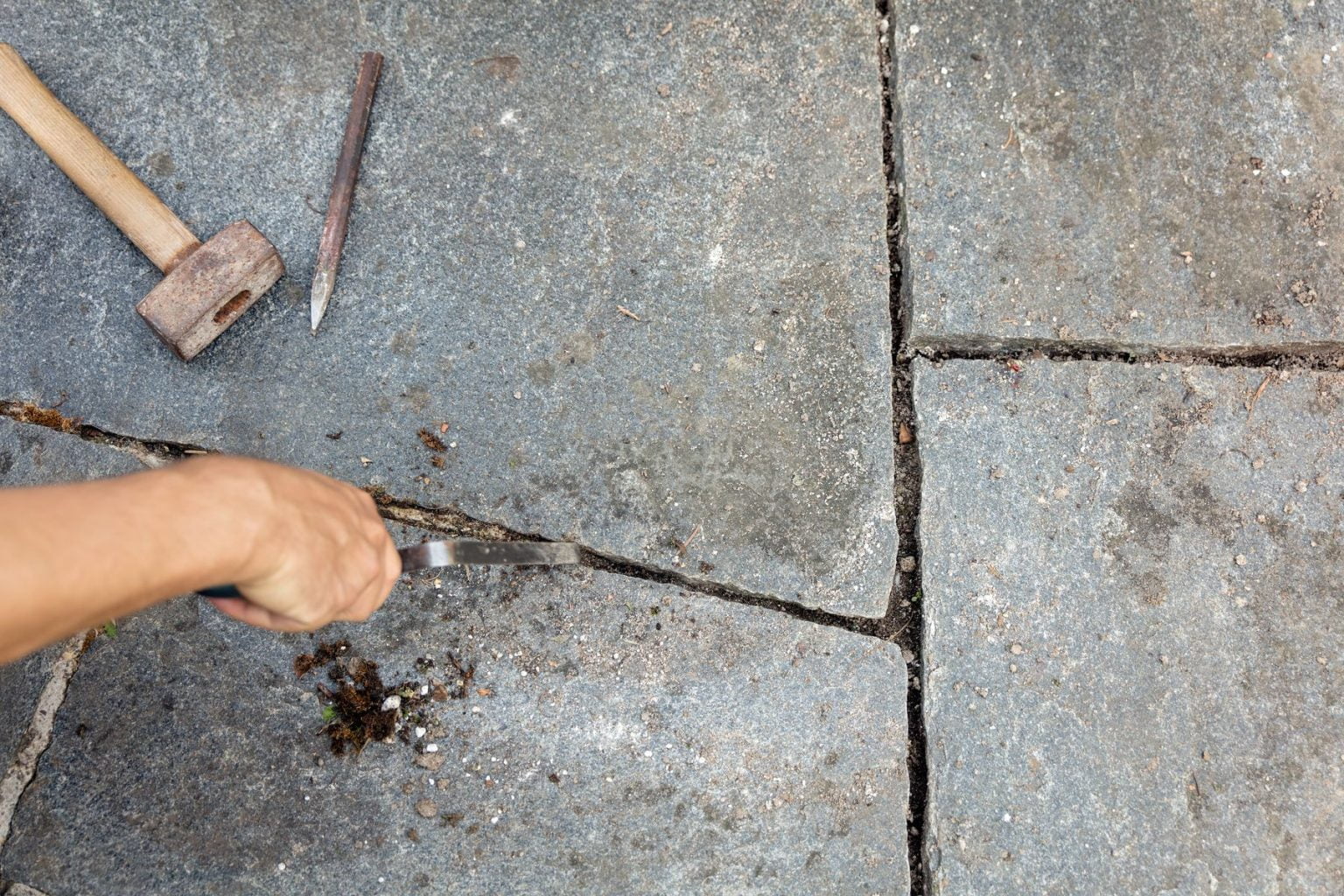 Maîtrisez l'art des joints parfaits sur dalle et pavé avec nos astuces ...